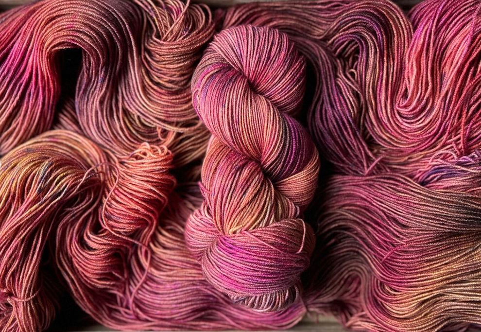 Berry Fizz – Hidden Pond Yarns