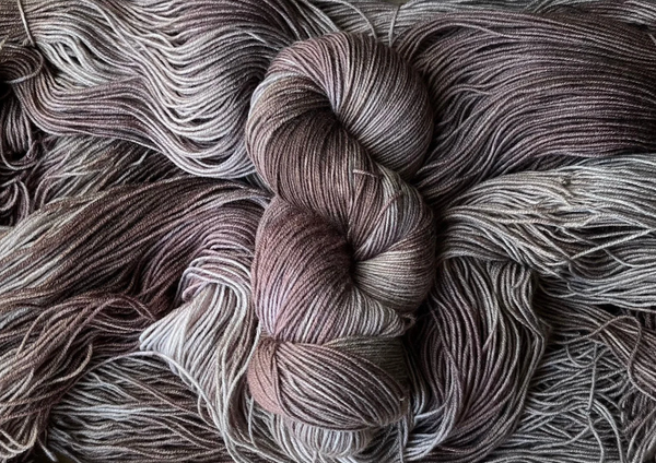 Mouse In The House – Hidden Pond Yarns